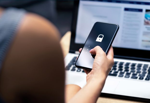 How to send cash safely: 7 transfer methods | Western Union US