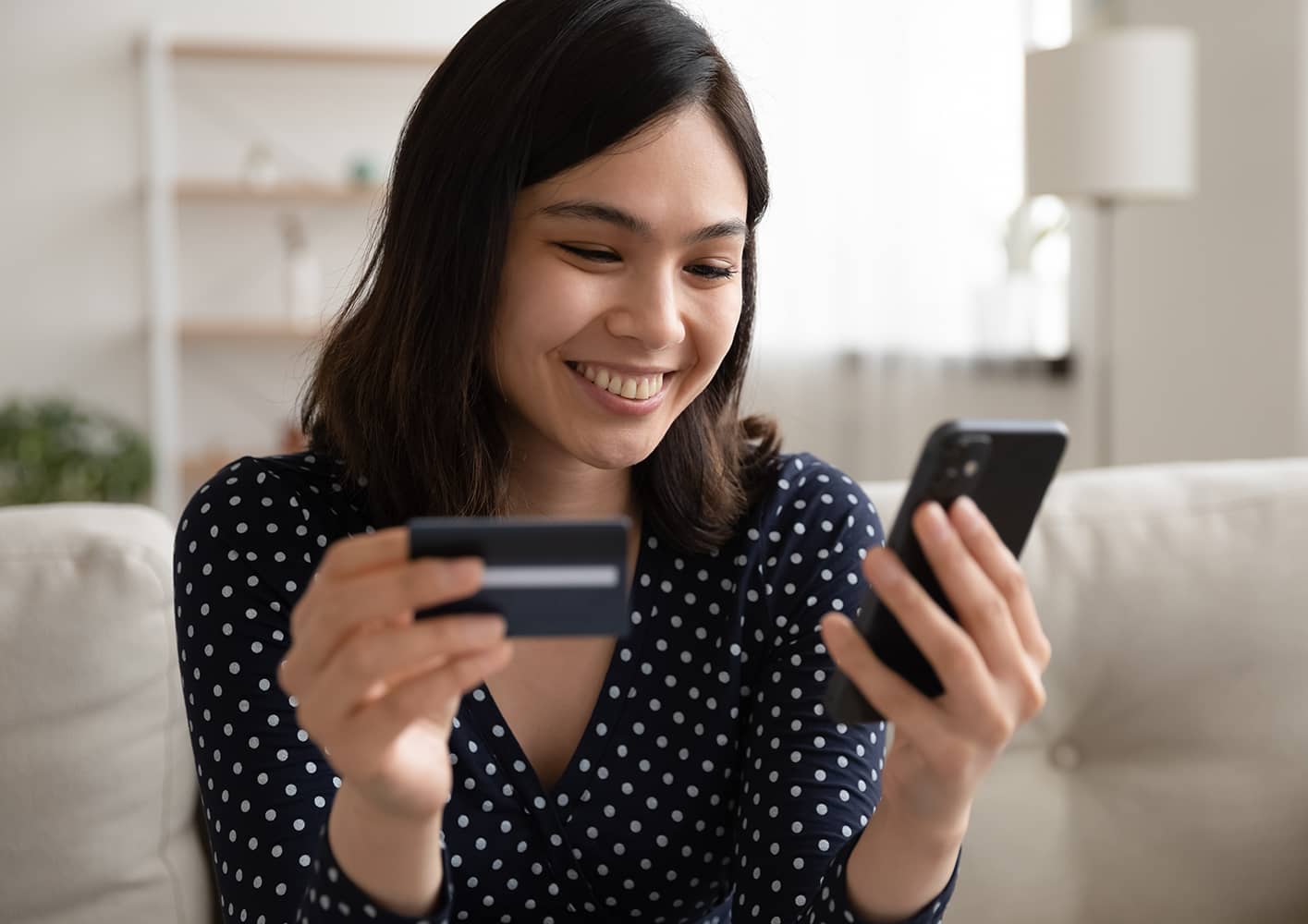 Send Money to Debit Mastercard® | Western Union FR